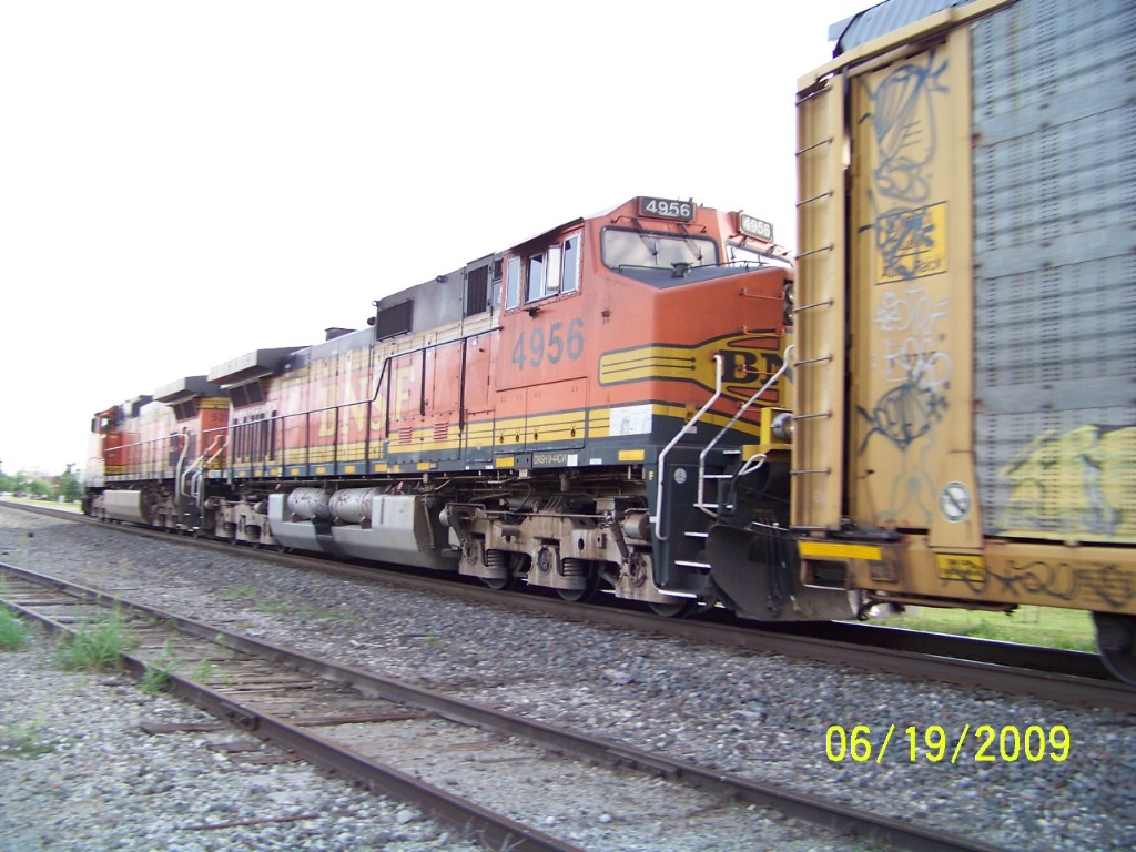 BNSF C44-9W 4956